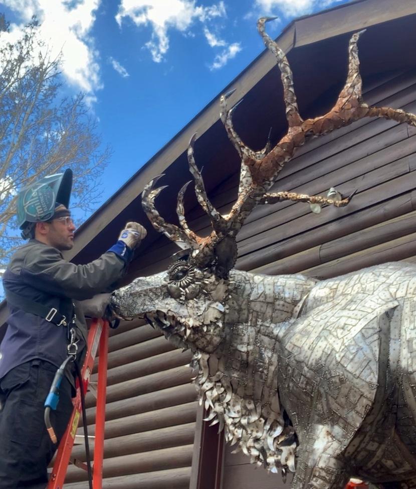 Artist finds inspiration in Colorado roots