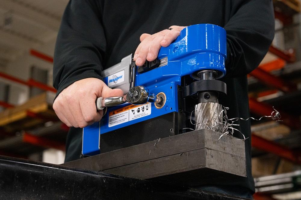 Compact two-speed magnetic drill fits in tight spaces