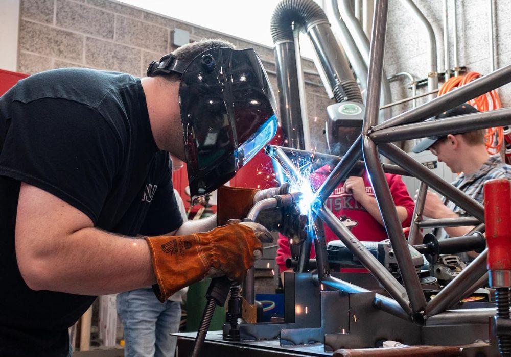 Designing and building a Formula SAE race car from scratch