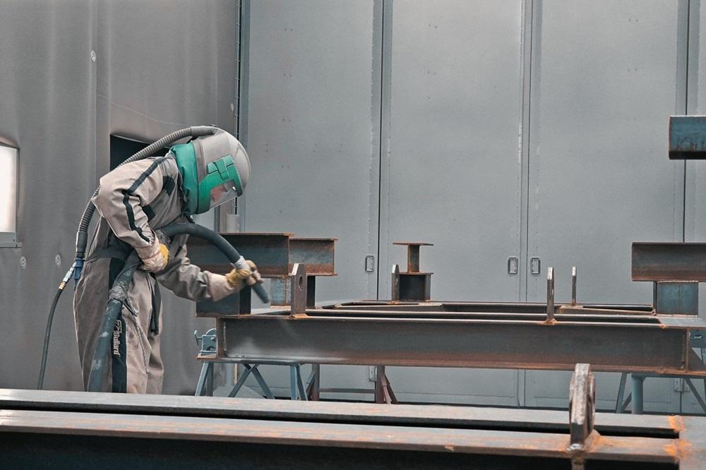 Fabrication shop’s new painting and coating operations eliminate ...