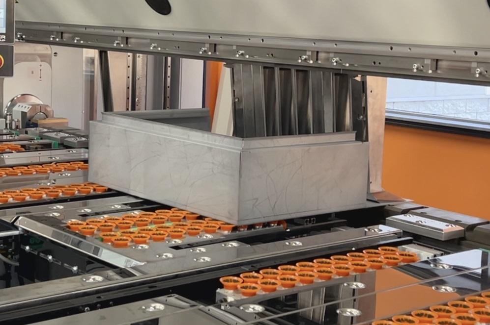 Folding technology works for large part forming