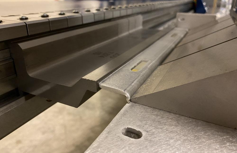 Folding technology works for large part forming