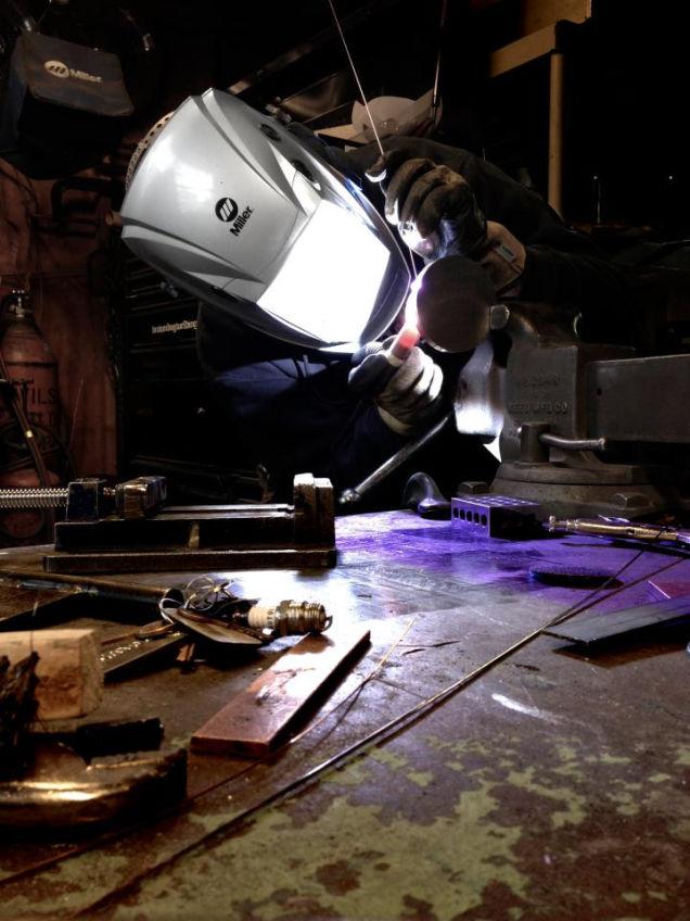 How to make TIG welding weave patterns