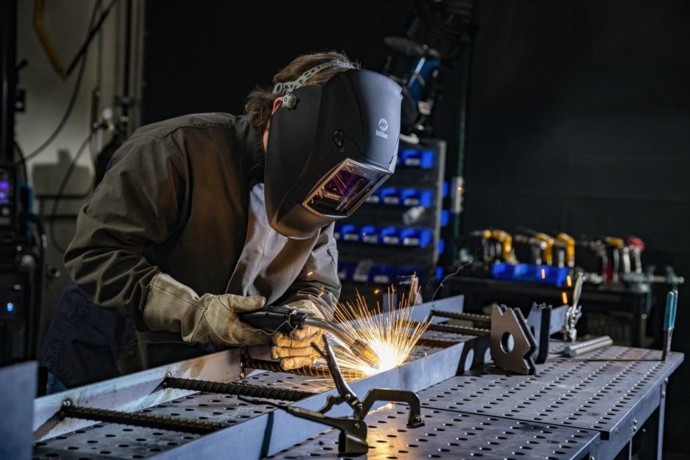 How the right equipment can help with ergonomics for welders