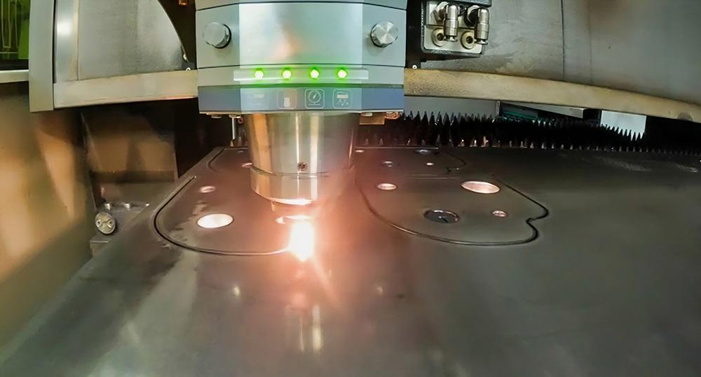 Laser cutting thick plate? Check the surface