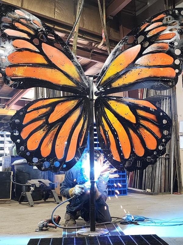 Metal sculptures provide a glimpse into fabricator’s creativity, ambitions