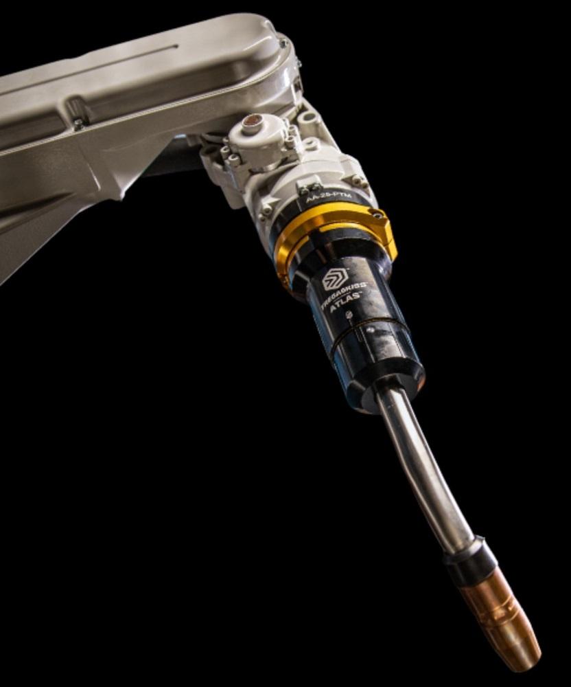 Robotic MIG welding torch designed for reduced downtime