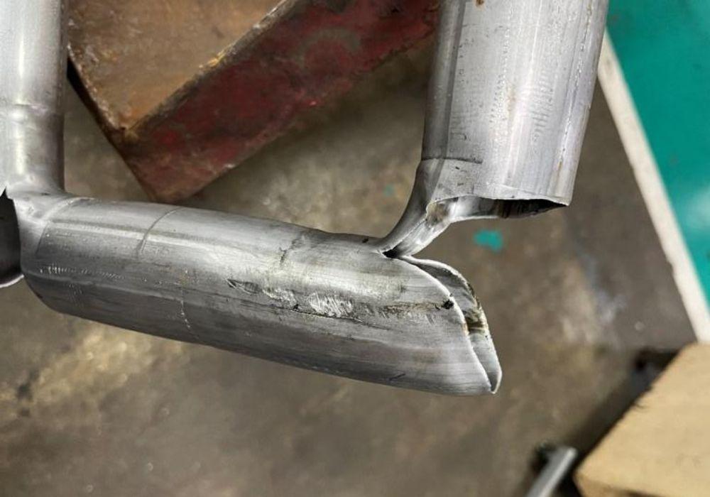 Solving the mystery of broken metal tube